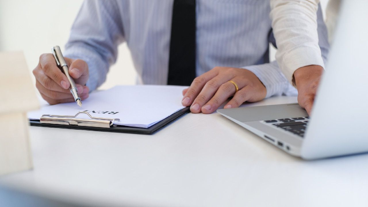 Mastering Sales Enquiry Form: Key Elements And Best Practices