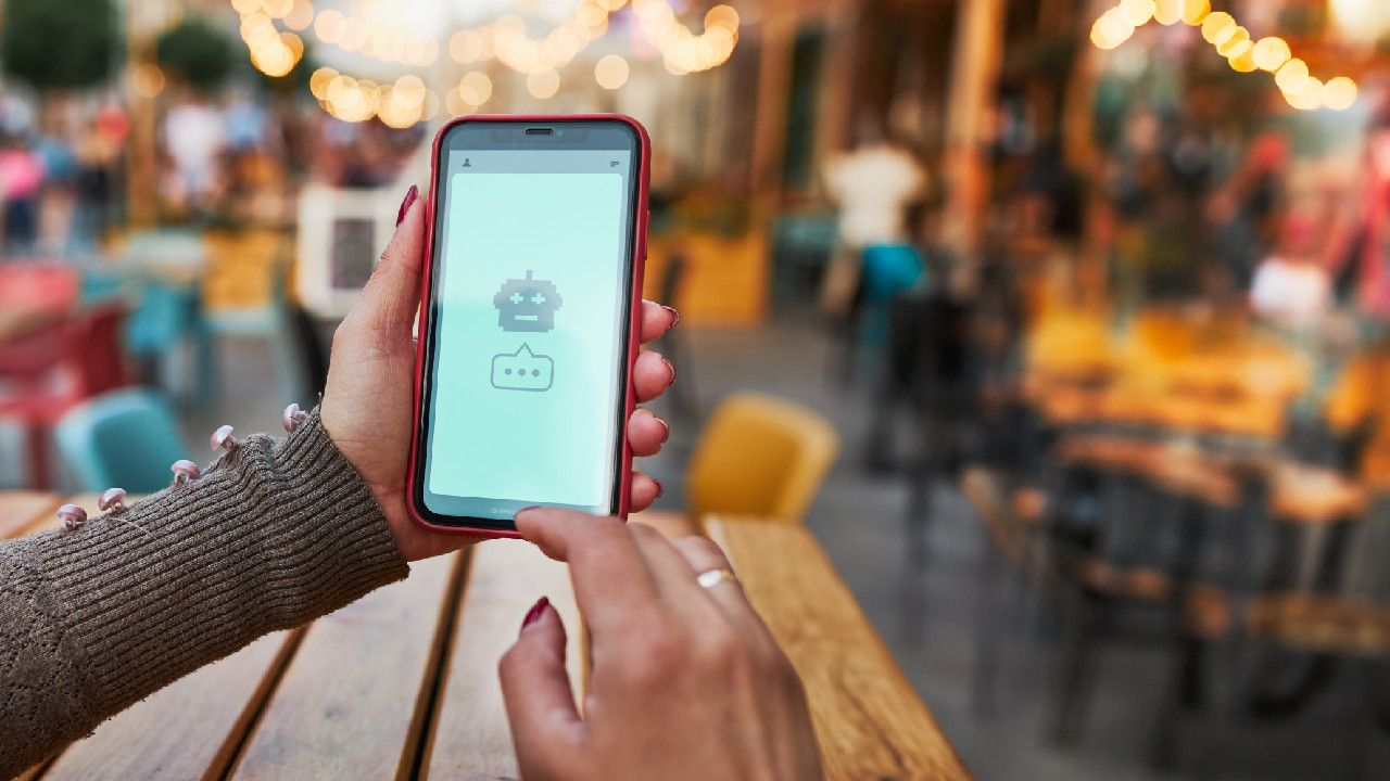 Diving Into The Obsession With The ChatGPT AI Chatbot Diving Into The Obsession With The ChatGPT AI Chatbot